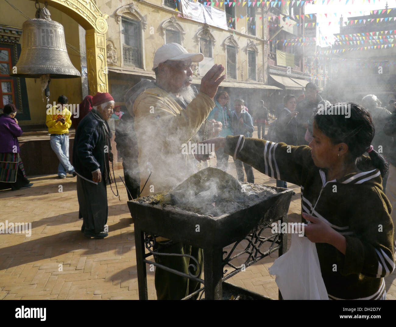 Stupa incense burner stupa hi-res stock photography and images - Alamy