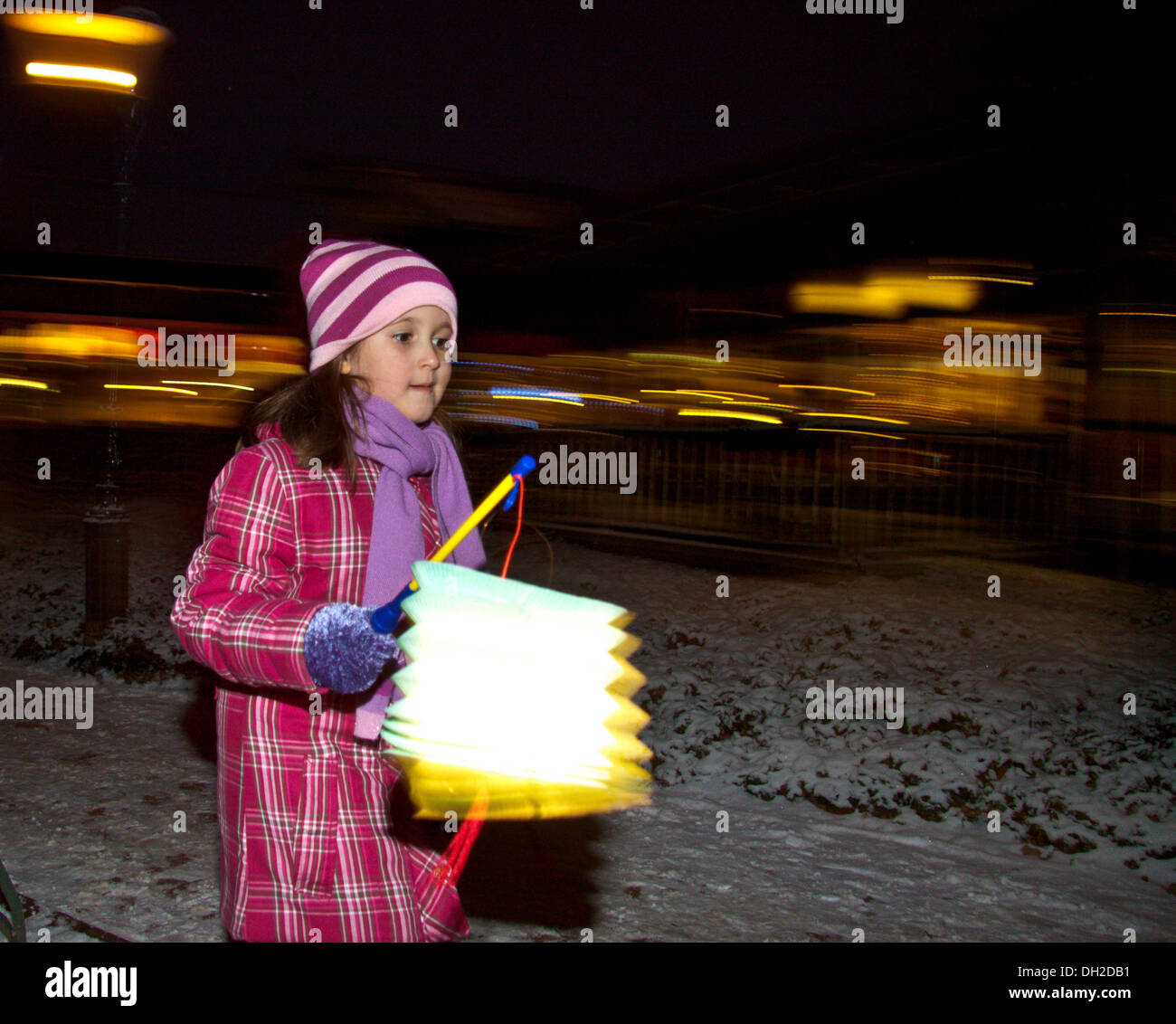 Girl holding a lantern hi-res stock photography and images - Alamy