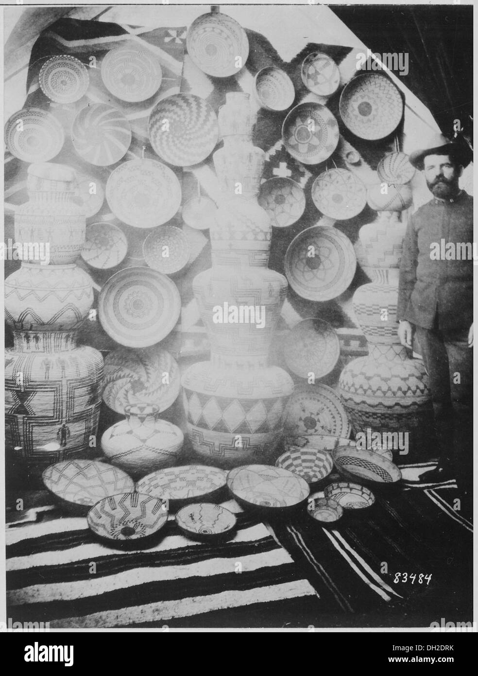 The Apache basketwork collection of Lieutenant L.P. Davidson, 11th ...