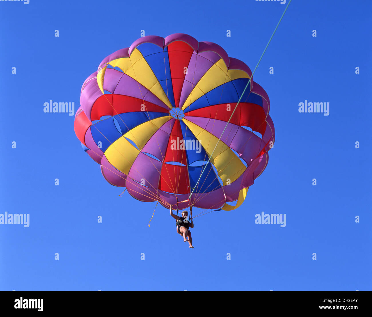 Parascending ride hi-res stock photography and images - Alamy
