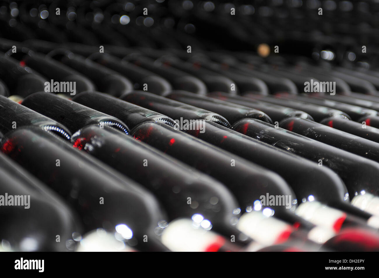 Old bottles of red wine Stock Photo - Alamy