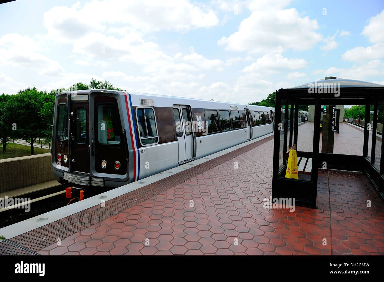 The Metro Rail train in Washington DC Stock Photo - Alamy