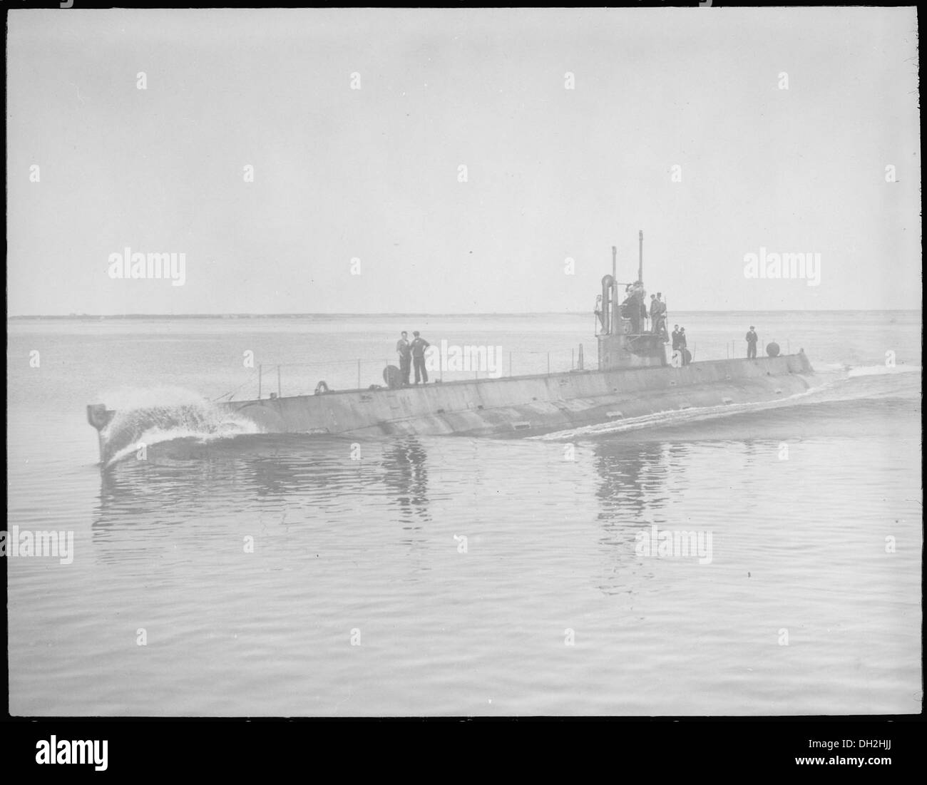 This historical photograph shows the port bow of the M1 (S547) underway ...