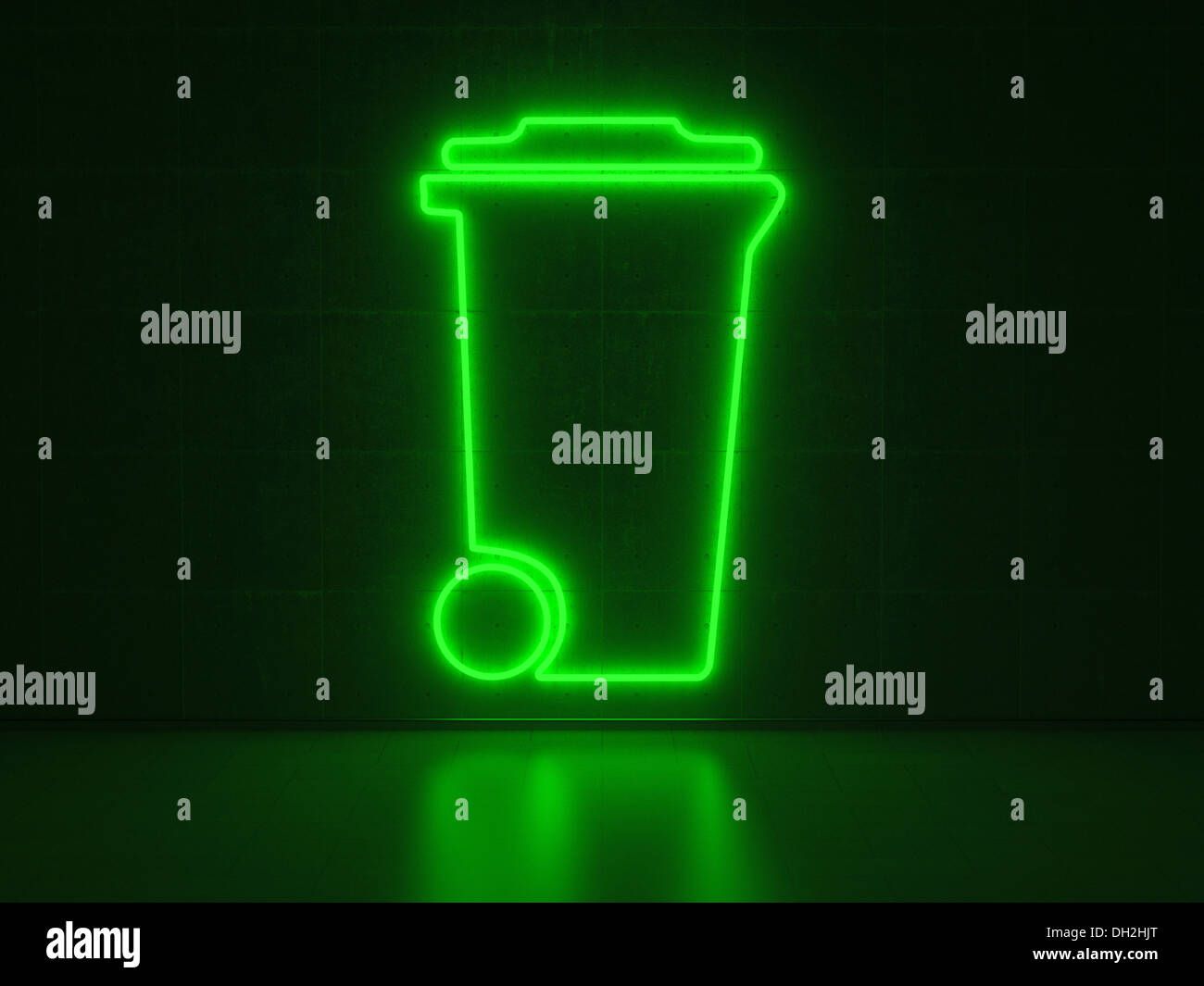 Bright dustbin hi-res stock photography and images - Alamy