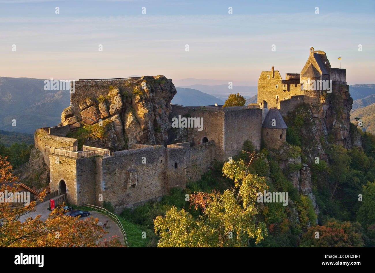 Aggstein castle hi-res stock photography and images - Alamy