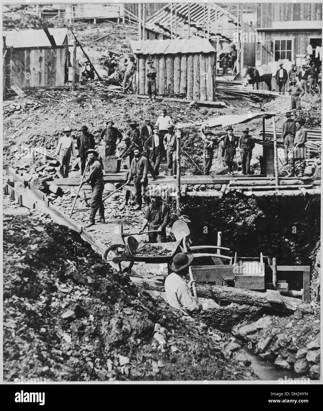 Mining crew hi-res stock photography and images - Alamy