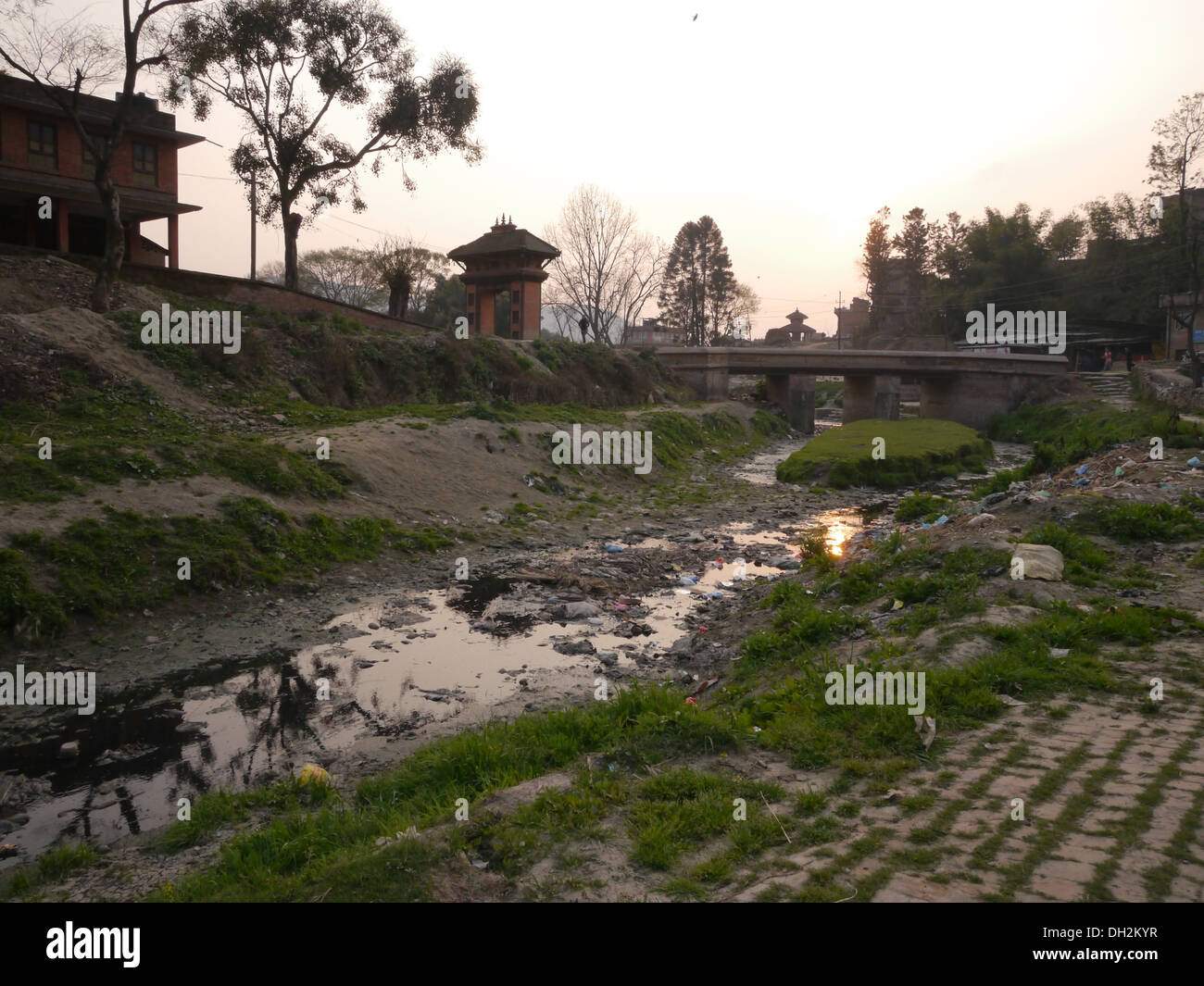 River Hanumante Bakhtapur, Kathmandu Valley Stock Photo - Alamy