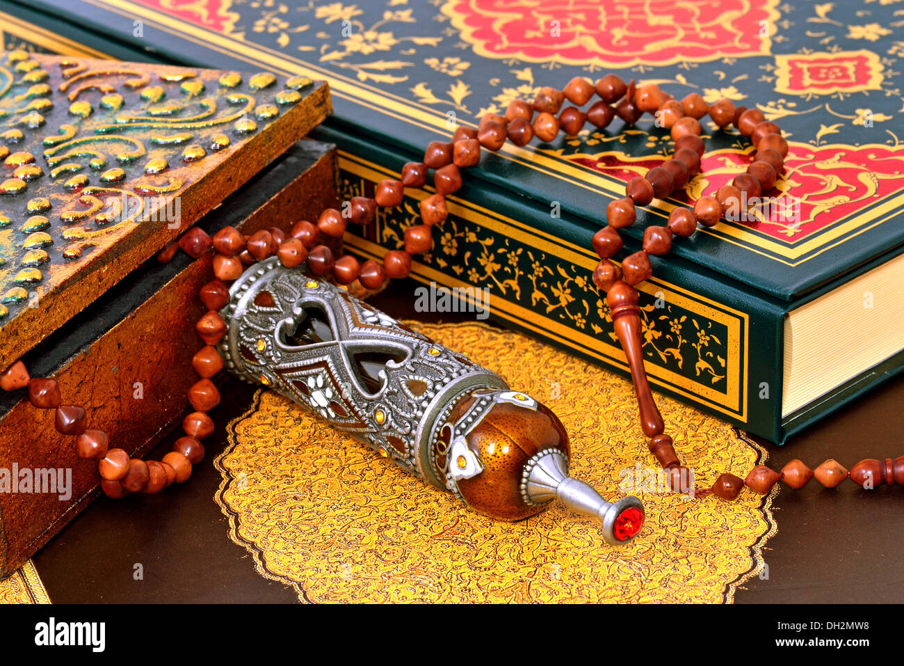 prayer and pilgrimage perfumel on the Holy Quran Stock Photo - Alamy