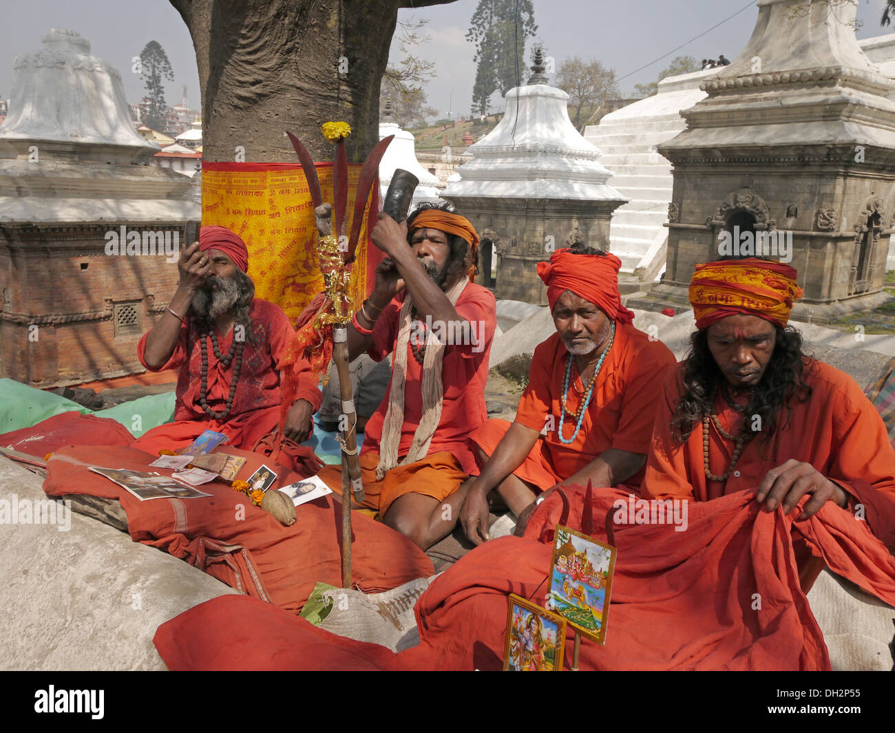 Nepal Pashupatinath, Hindu temple complex famous for burning ghats ...