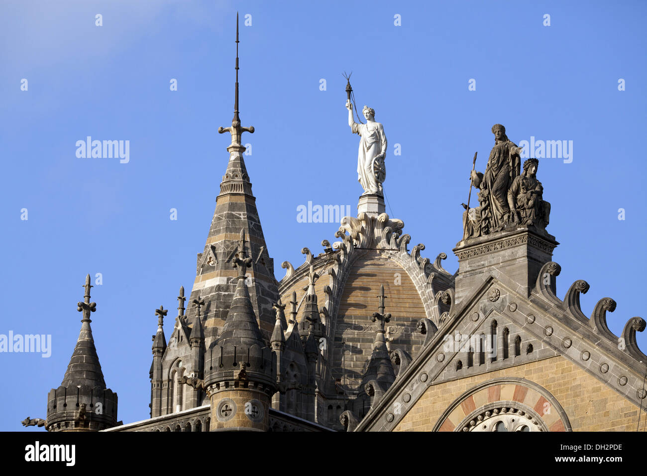 Railway Station ; VT ; Victoria Terminus ; CST ; Chhatrapati Shivaji ...