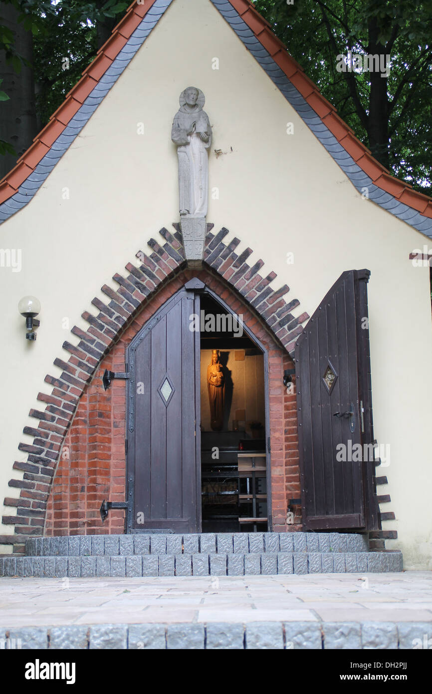 Small Chapel Architecture