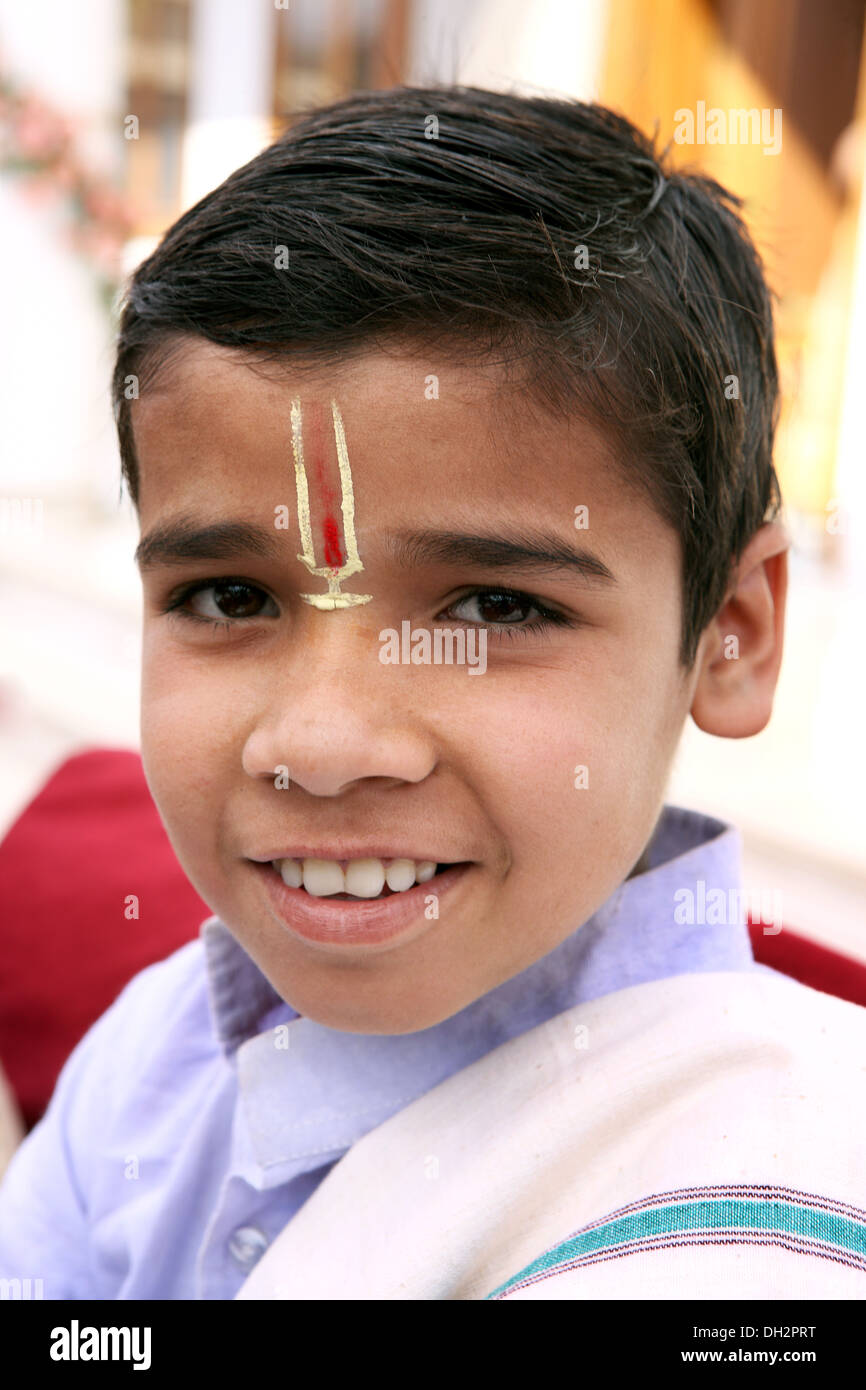 Hindu boy tilak on forehead Jabalpur Madhya Pradesh India Asia MR#138D ...