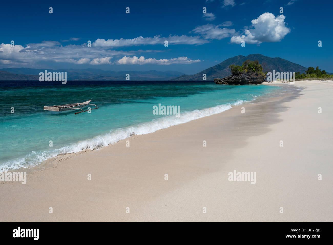 Lesser sunda islands hi-res stock photography and images - Alamy