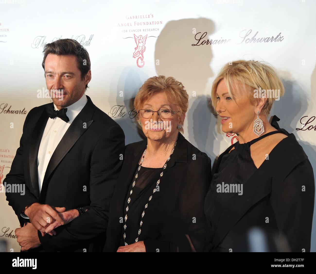 New York, NY, USA. 29th Oct, 2013. Hugh Jackman, Faye Duncan, Deborra ...