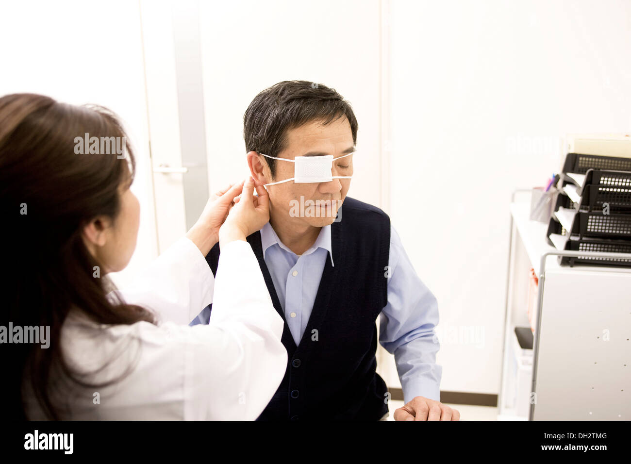 Woman With An Eyepatch High Resolution Stock Photography and Images - Alamy