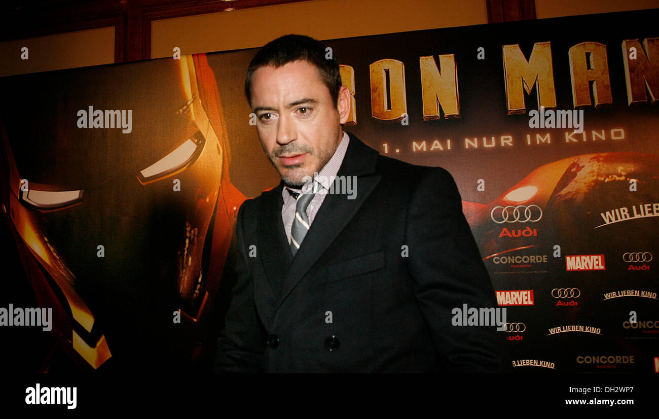 Robert Downey Jr. at the photocall of the film "Iron Man" in Berlin ...