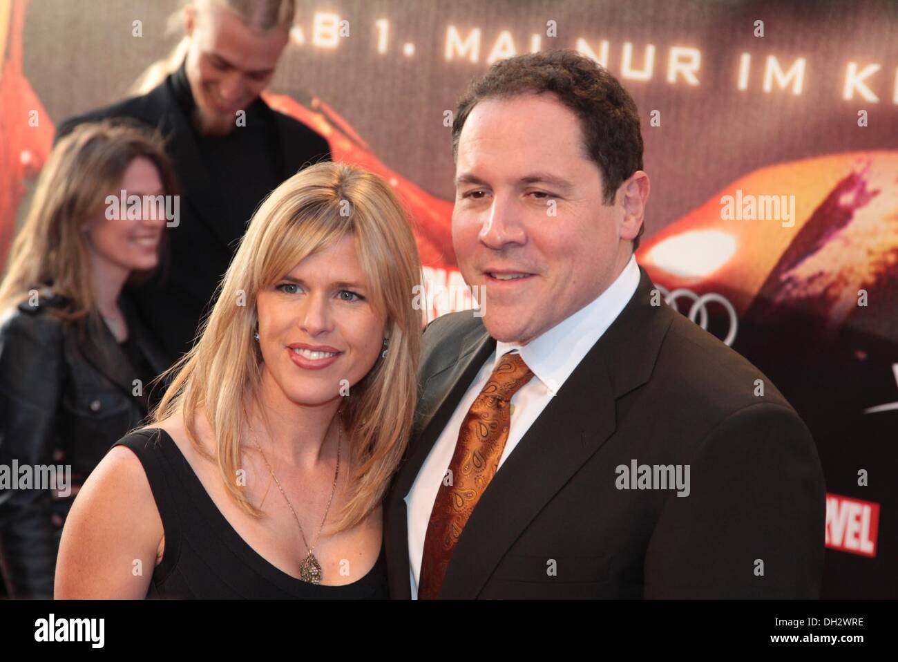 Director Jon Favreau and his wife Joya at the premiere of "Iron Man" in ...
