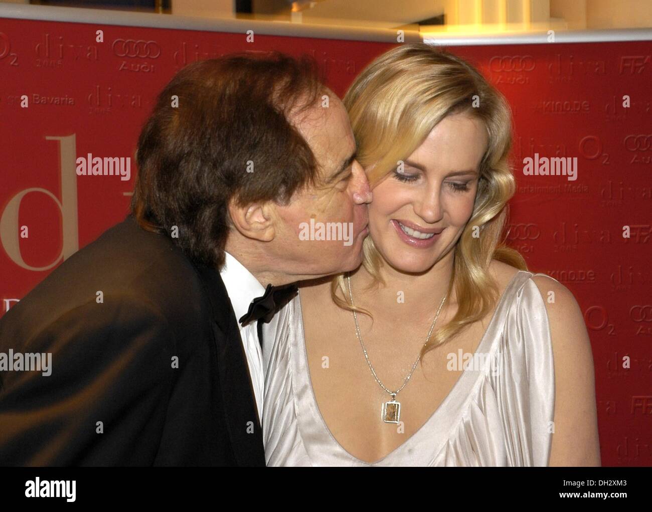 Arthur Cohn and Daryl Hannah at the Chrysanthemum ball 2005 in Munich ...