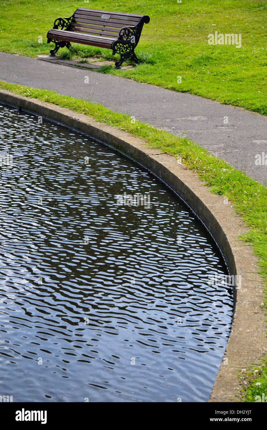 Pond Clapham Common High Resolution Stock Photography and Images - Alamy