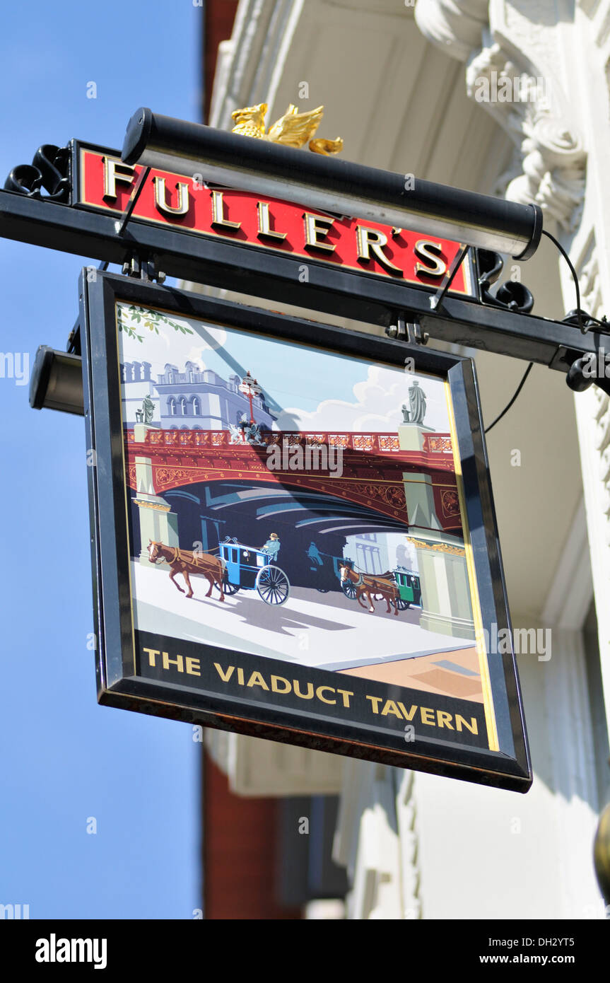 Hanging Pub sign, Viaduct Tavern, 126 Newgate Street, City of London ...