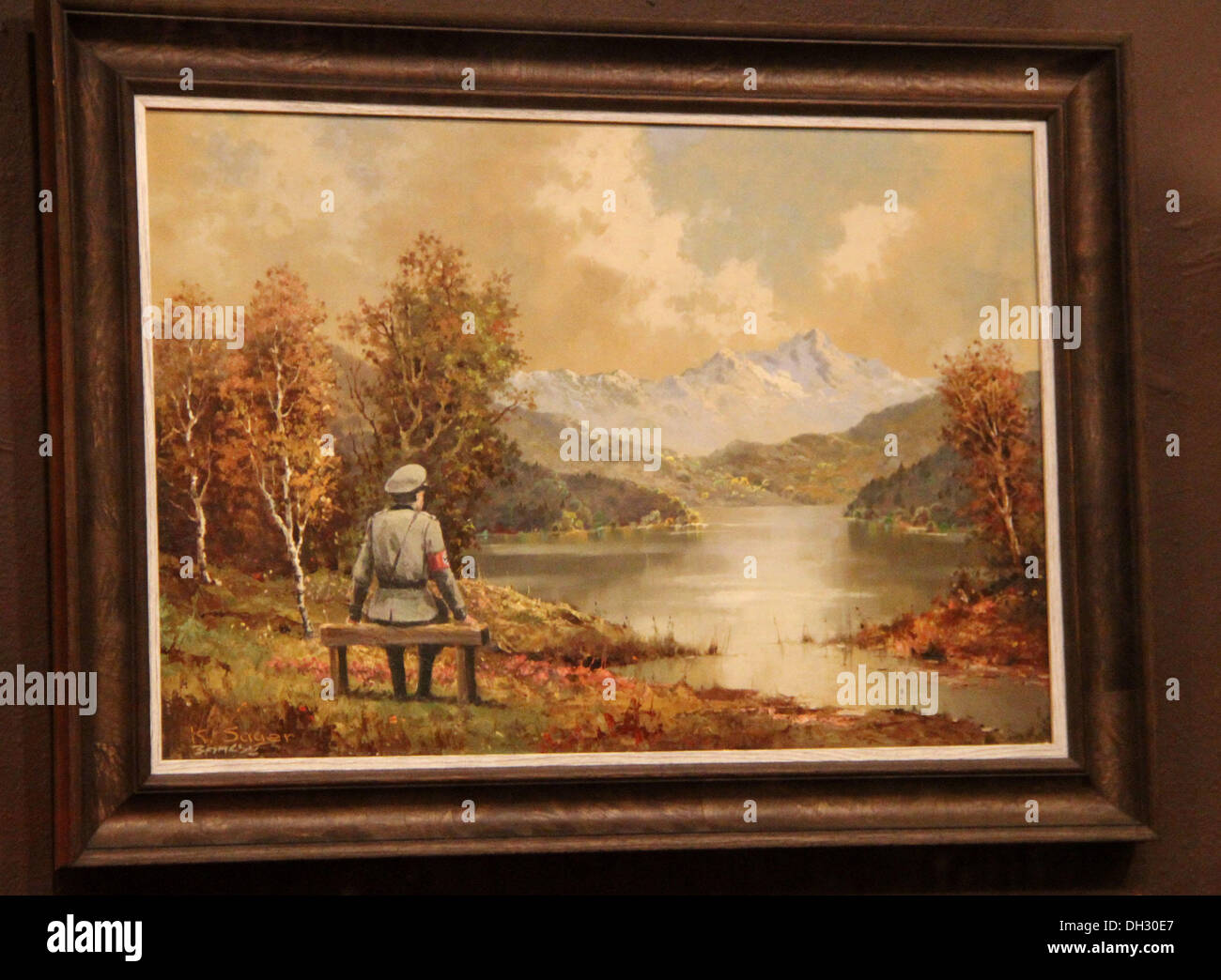Banksy signature hi-res stock photography and images - Alamy