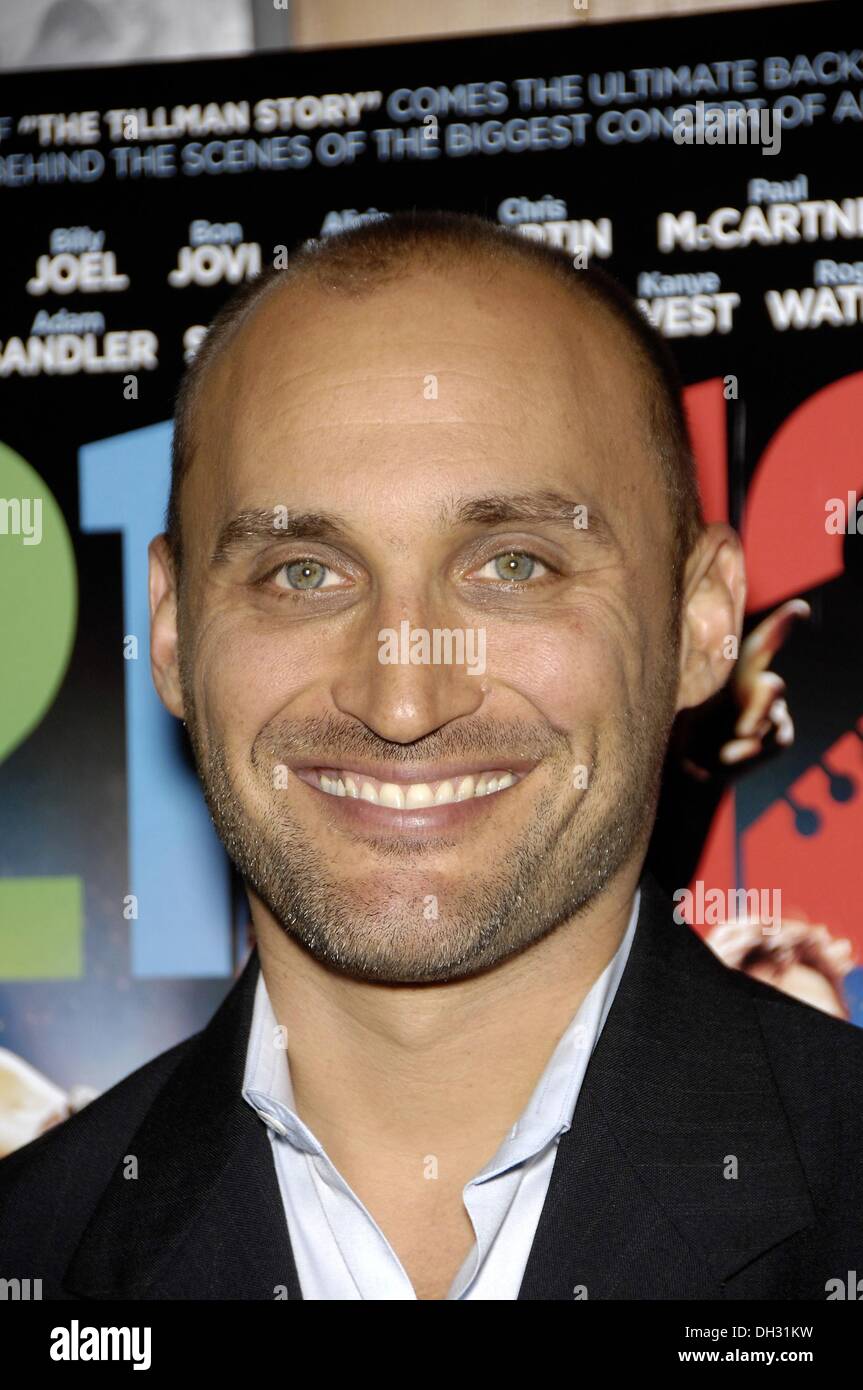 Los Angeles, CA, USA. 29th Oct, 2013. Amir Bar Lev at arrivals for 12 ...