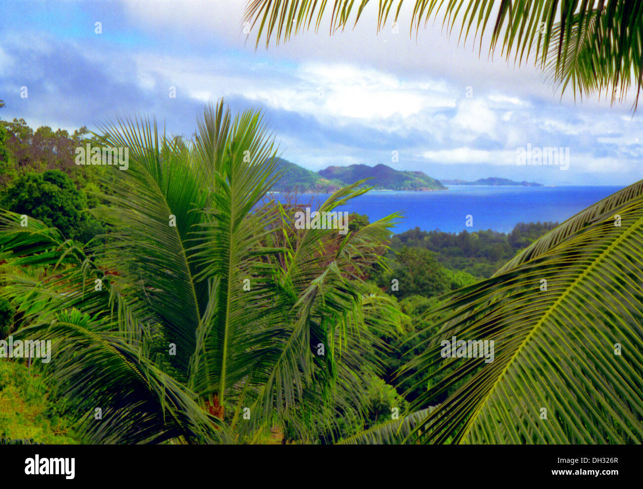 Sea view at praslin hi-res stock photography and images - Alamy