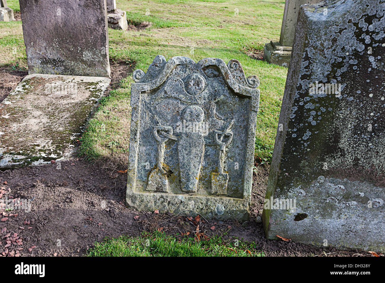 Scotland gravestone hi-res stock photography and images - Alamy