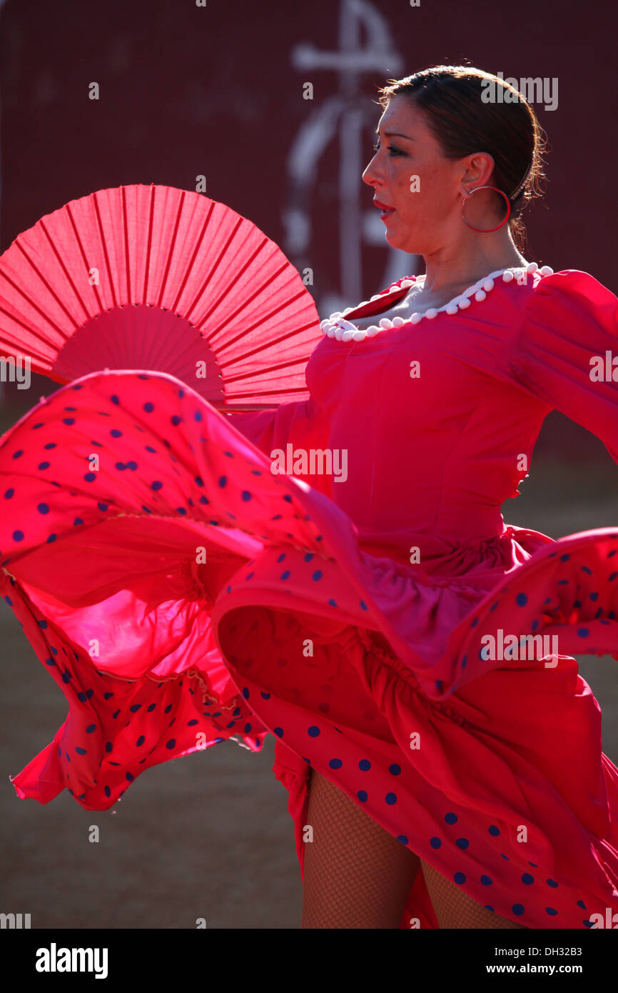 Flamenco dance hi-res stock photography and images - Alamy