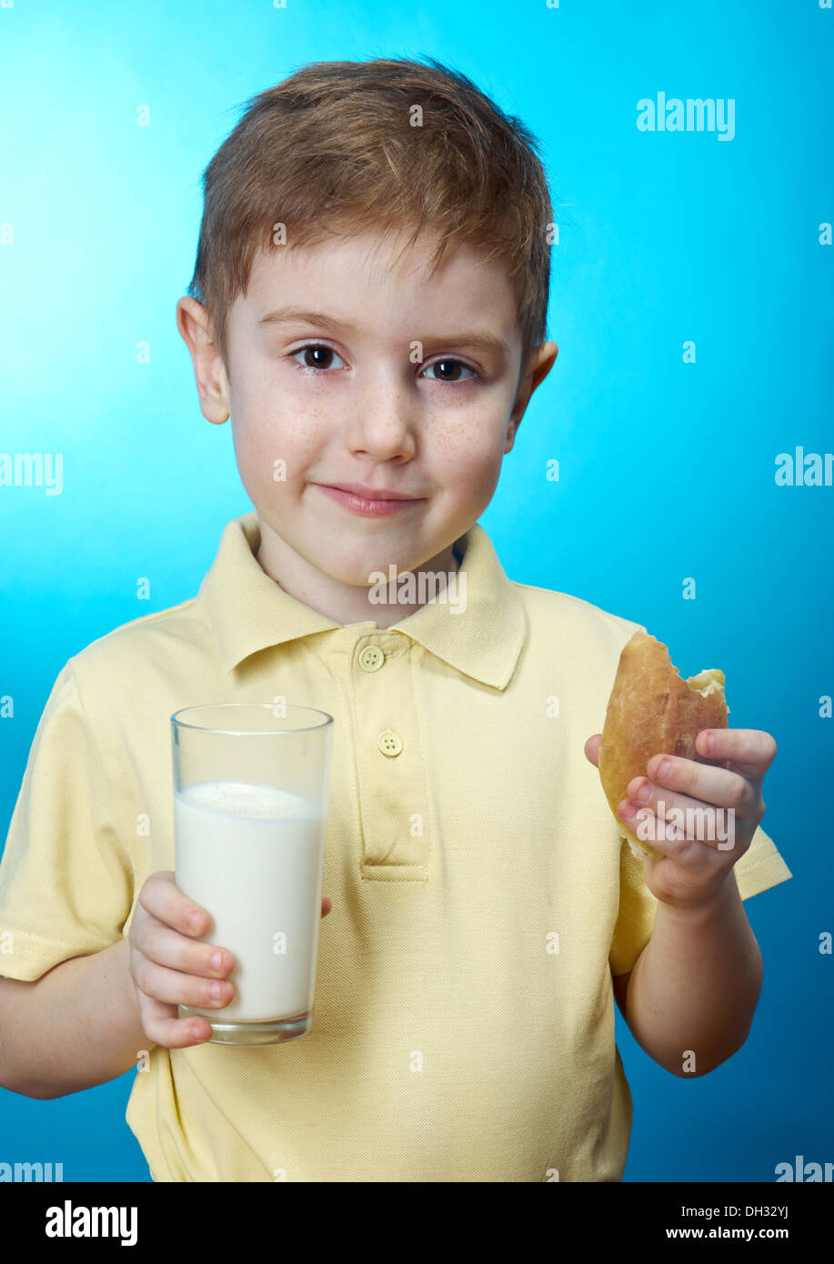 boy eats homemade pie Stock Photo - Alamy