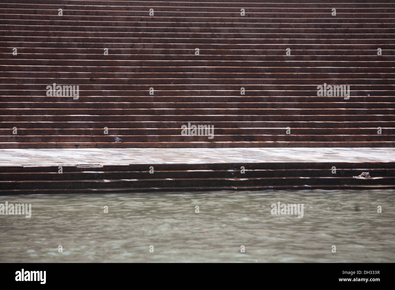 Stairs to river hi-res stock photography and images - Alamy