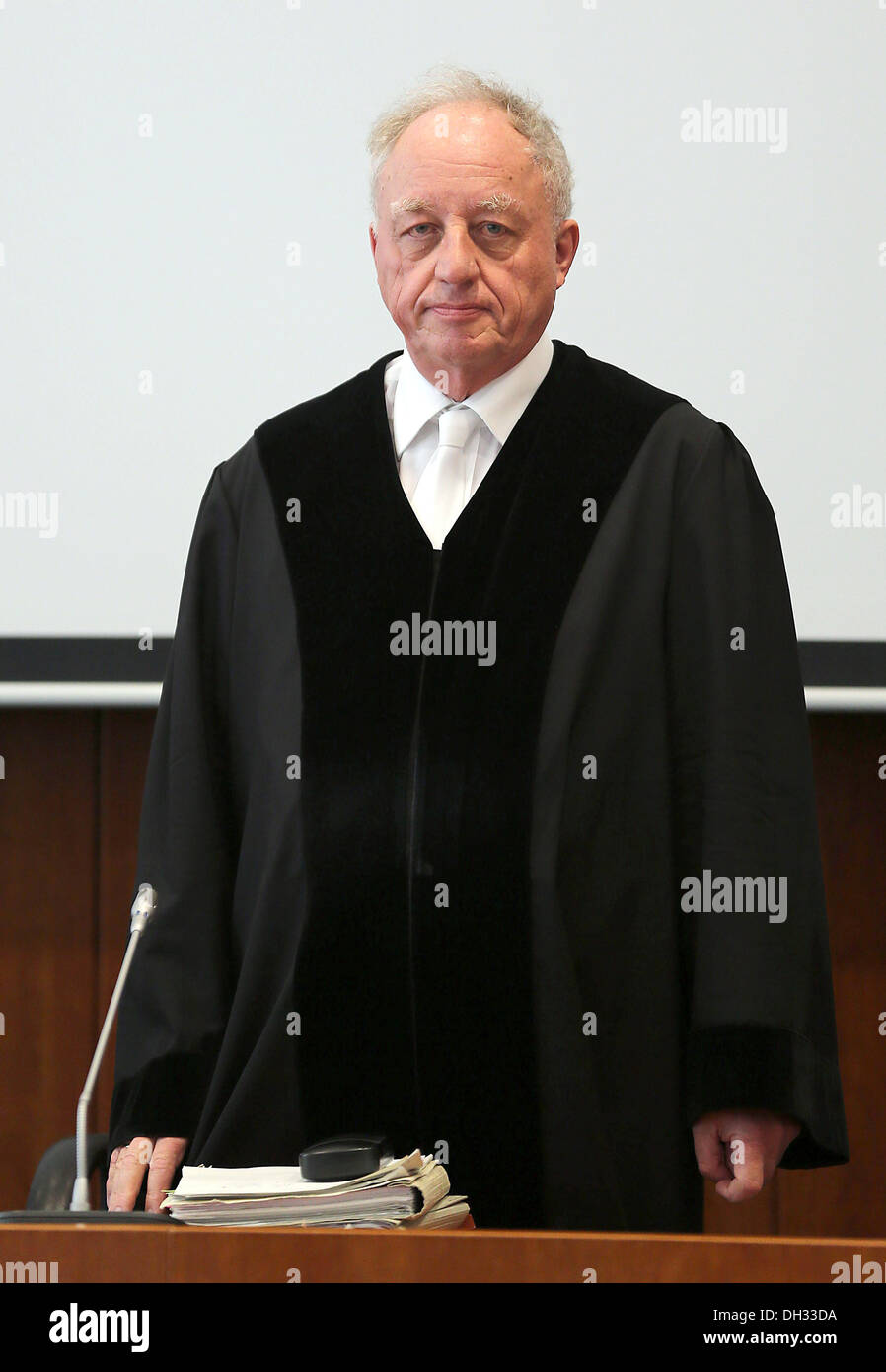 Bonn, Germany. 30th Oct, 2013. Presiding judge Heinz Sonnenberger ...