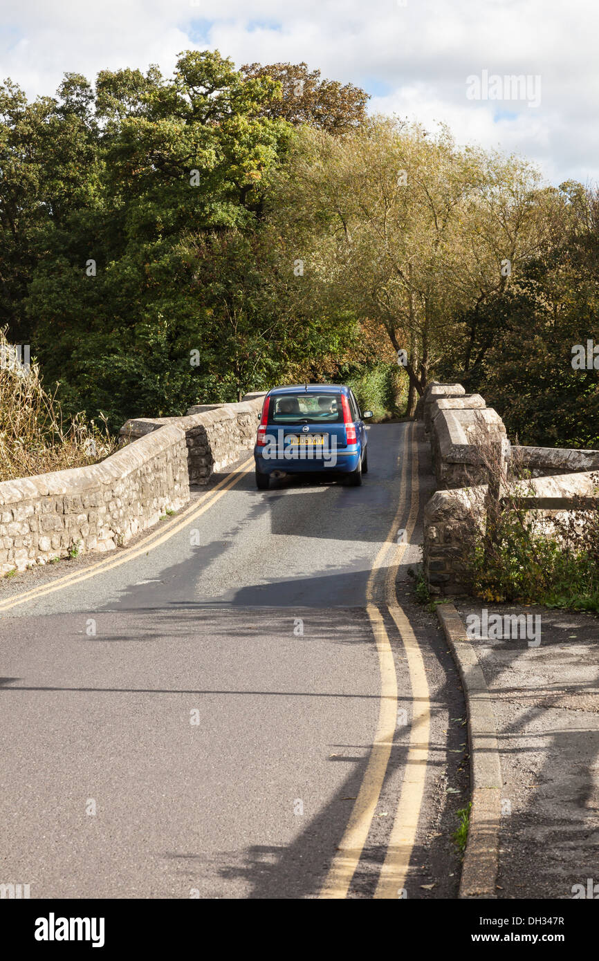 The narrow stone medieval bridge at Teston in Kent over the River ...