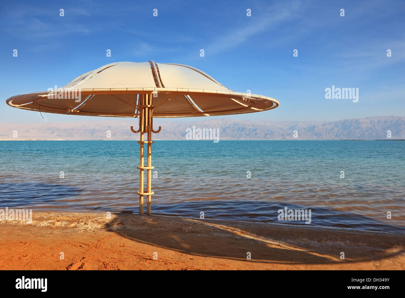 Dead sea beach resort hi-res stock photography and images - Alamy