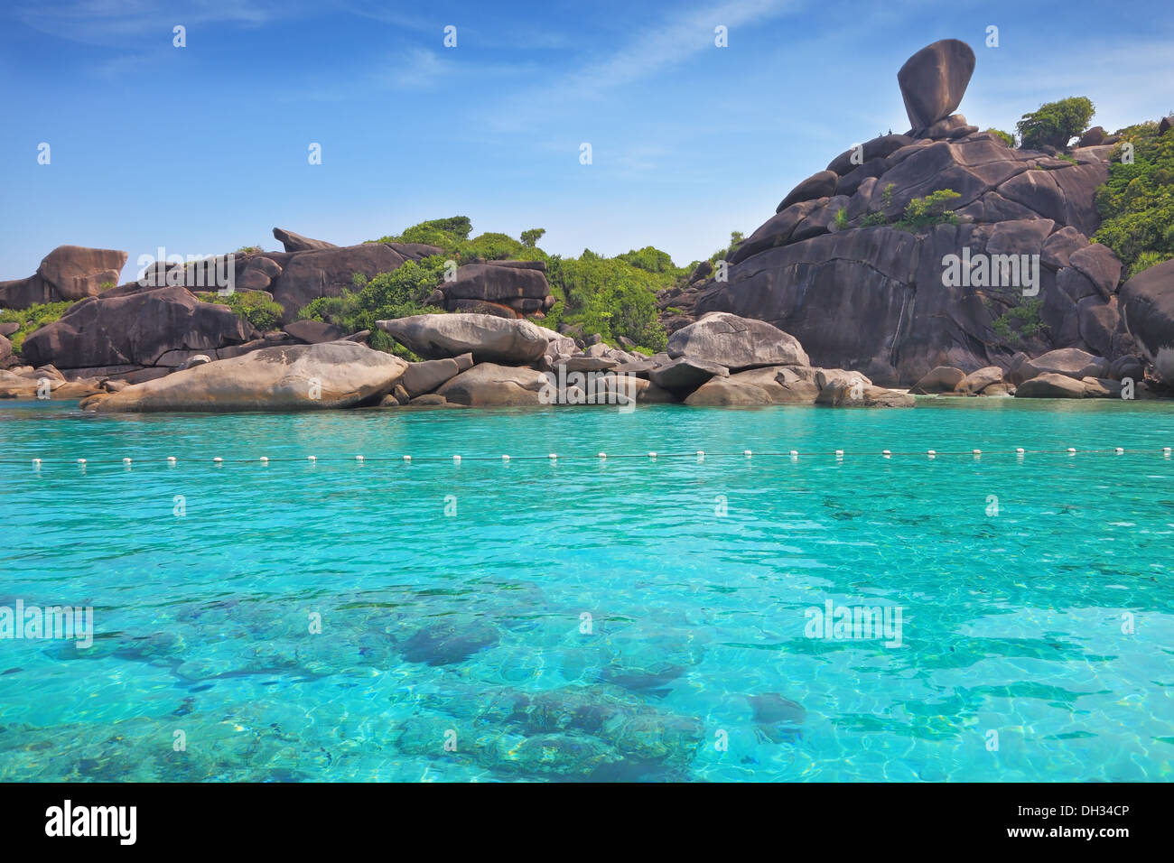 Turquoise sea water exotic islands hi-res stock photography and images ...