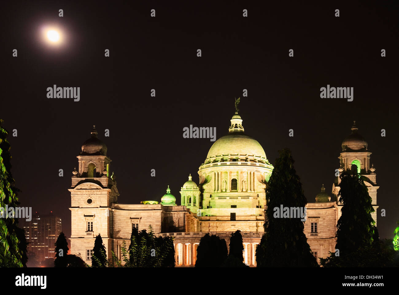 Victoria memorial kolkata night view hi-res stock photography and ...