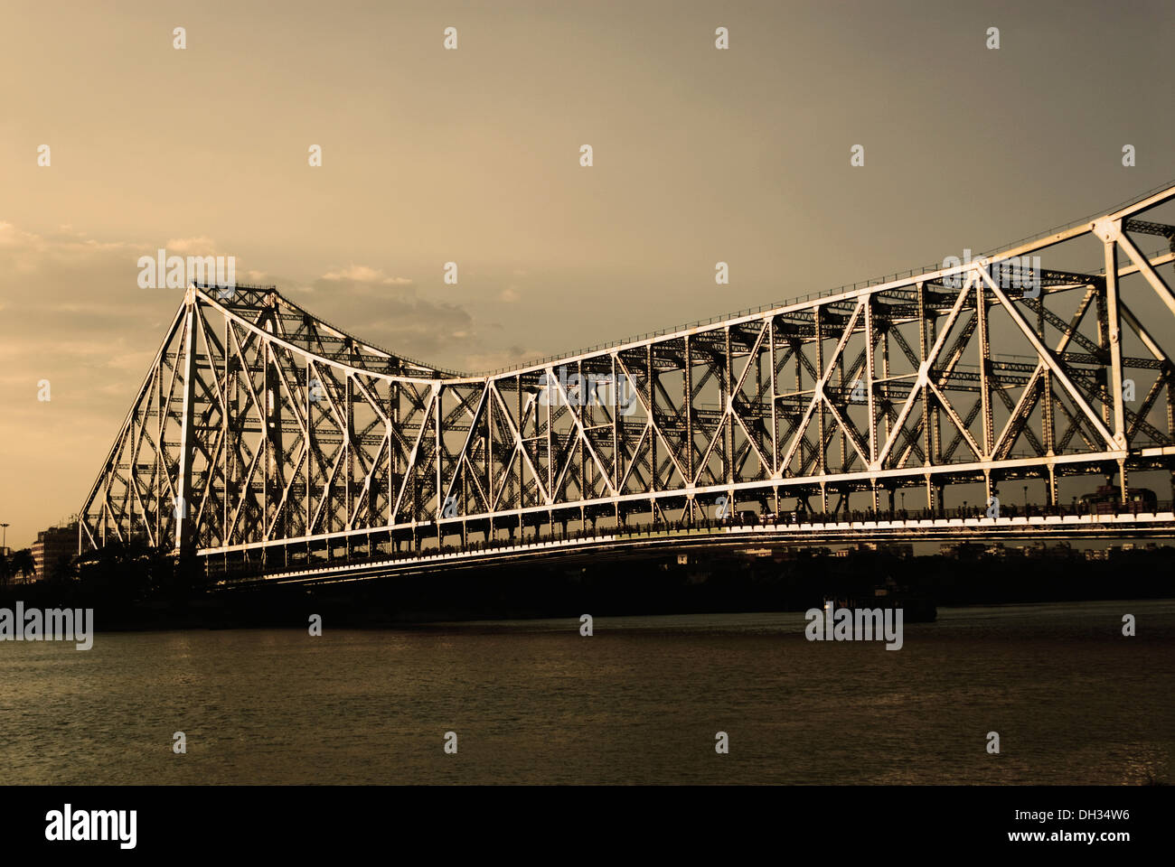 Bridge across a river, Howrah Bridge, Hooghly River, Calcutta, West ... Bridge across a river, Howrah Bridge, Hooghly River, Calcutta, West ...