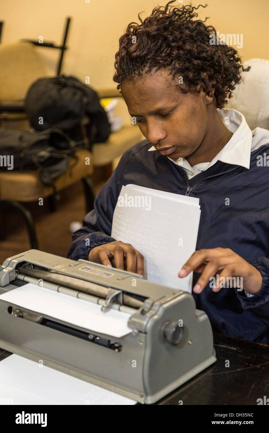 Student typing hi-res stock photography and images - Alamy