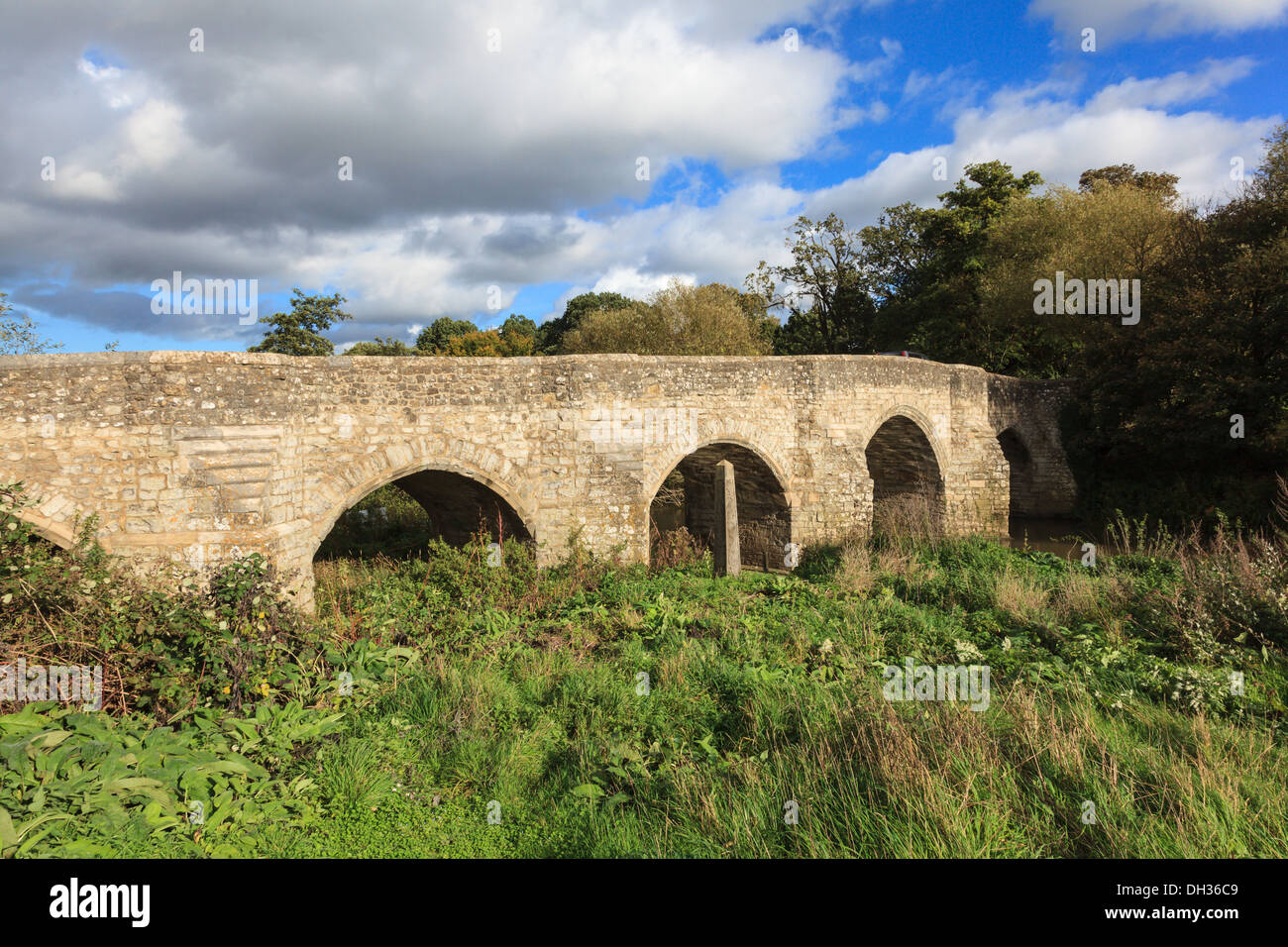 The narrow stone medieval bridge at Teston in Kent over the River ...