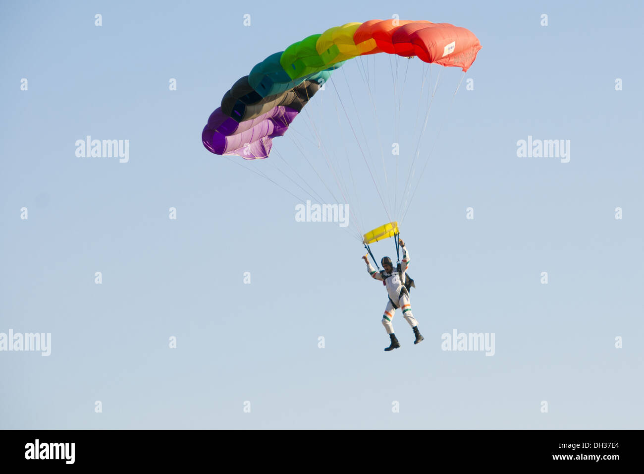 Parachute jump india hi-res stock photography and images - Alamy