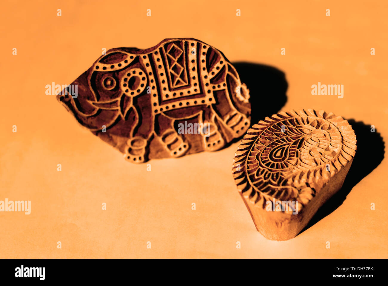 Stamps carving hi-res stock photography and images - Alamy