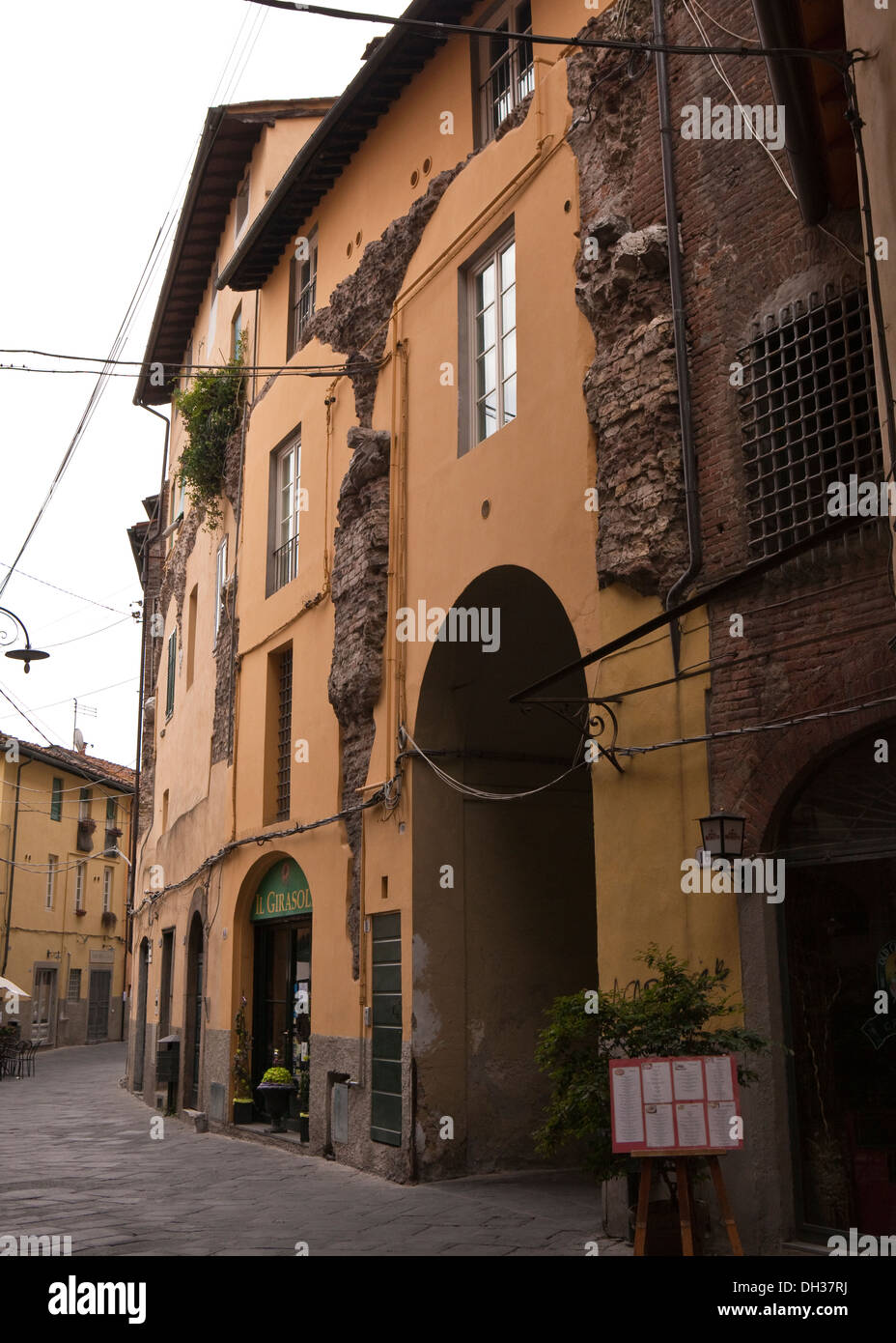 Plaster stone hi-res stock photography and images - Alamy