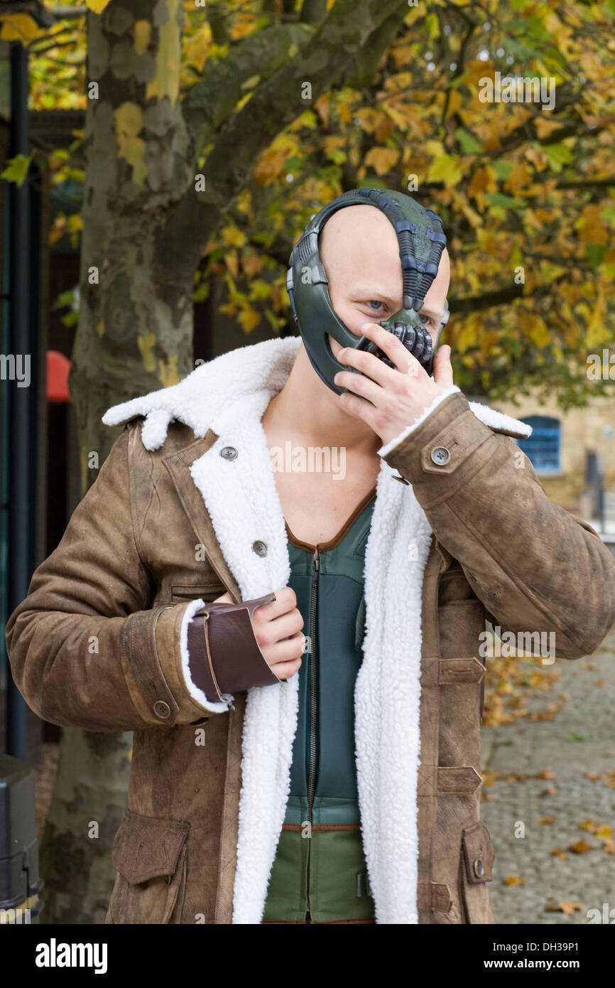 Bane batman hi-res stock photography and images - Alamy