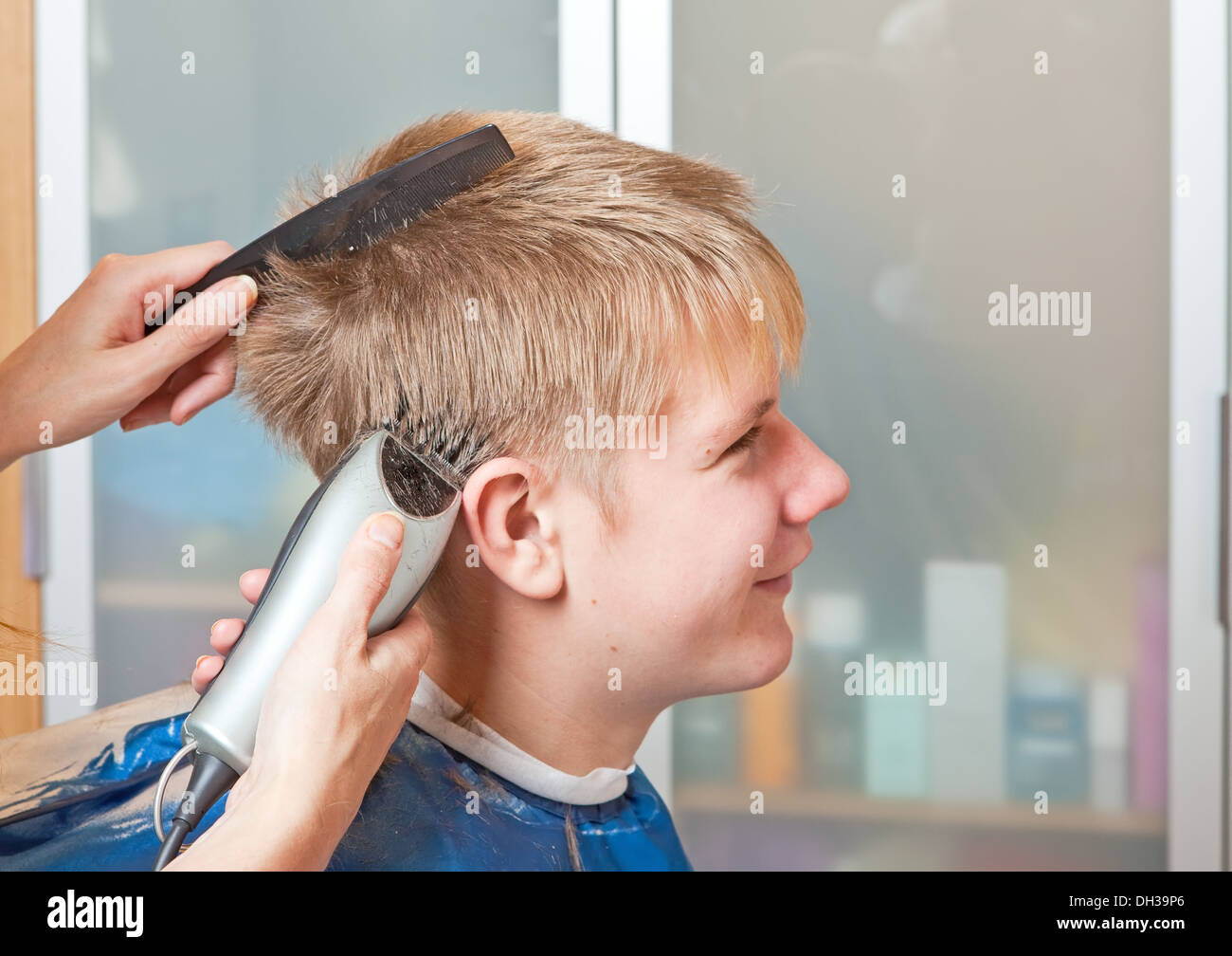 Hairstyle image hi-res stock photography and images - Alamy