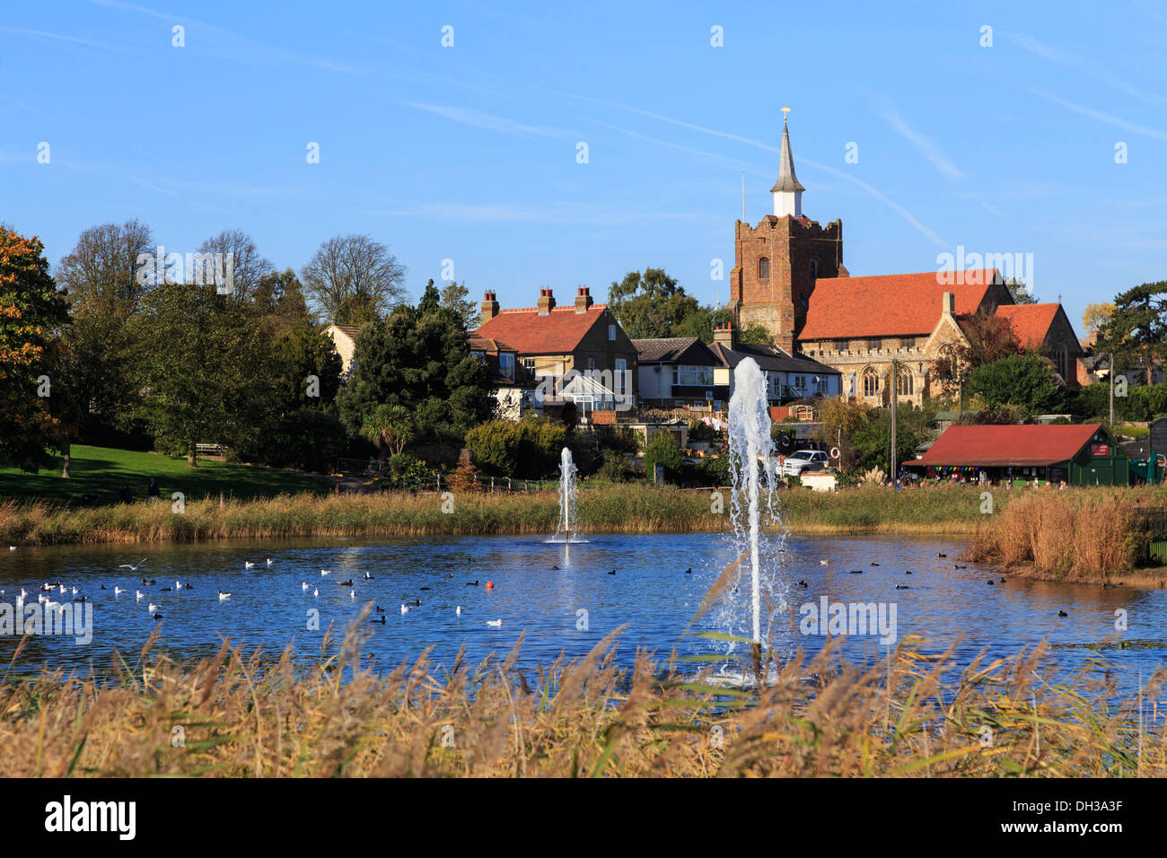 Essex water ship estuary hi-res stock photography and images - Alamy