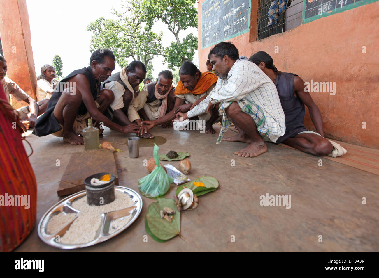 Naag hi-res stock photography and images - Alamy