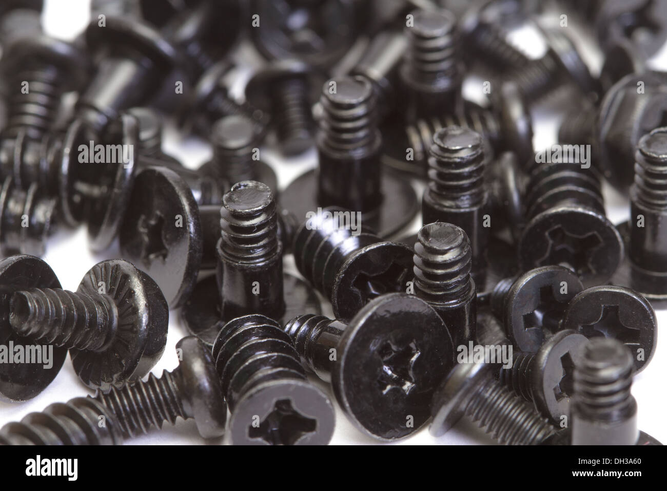 Metallic screws hi-res stock photography and images - Alamy