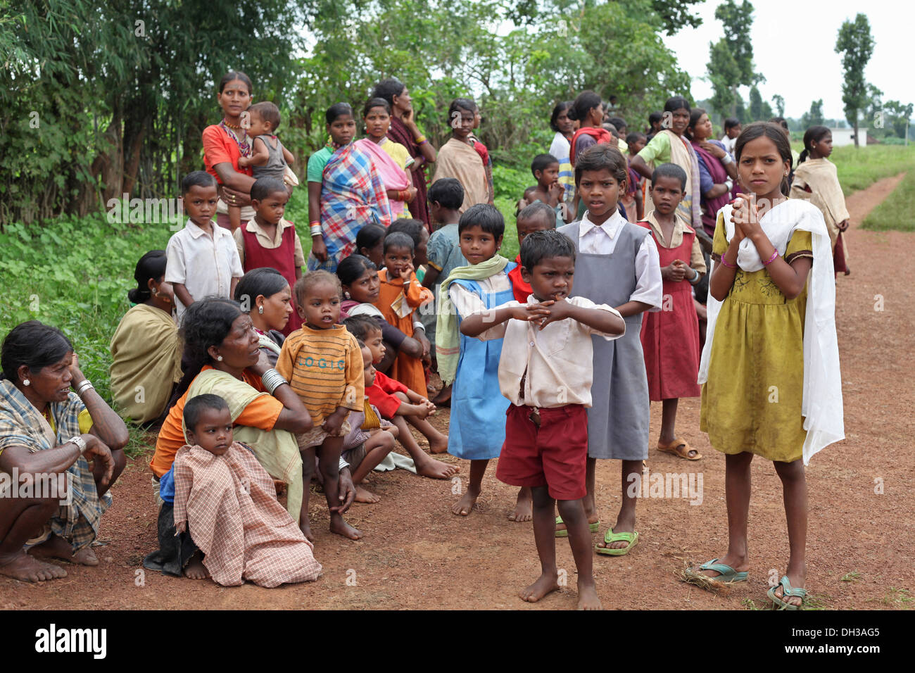 Baiga children. Baiga Tribe, Chada village, Madhya Pradesh, India Stock ...