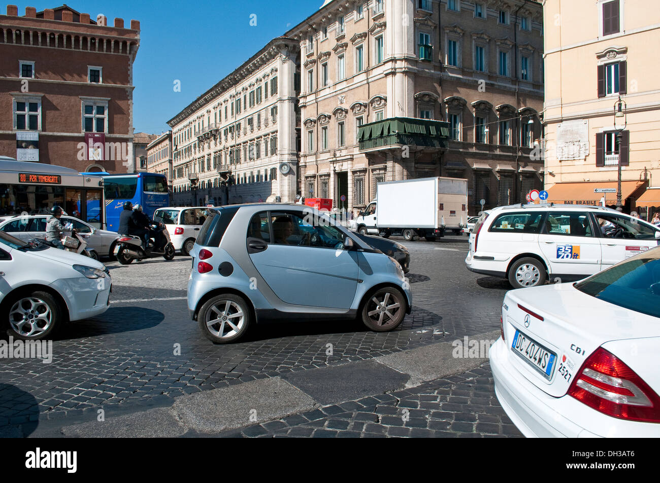 Smart Car Rome High Resolution Stock Photography and Images - Alamy