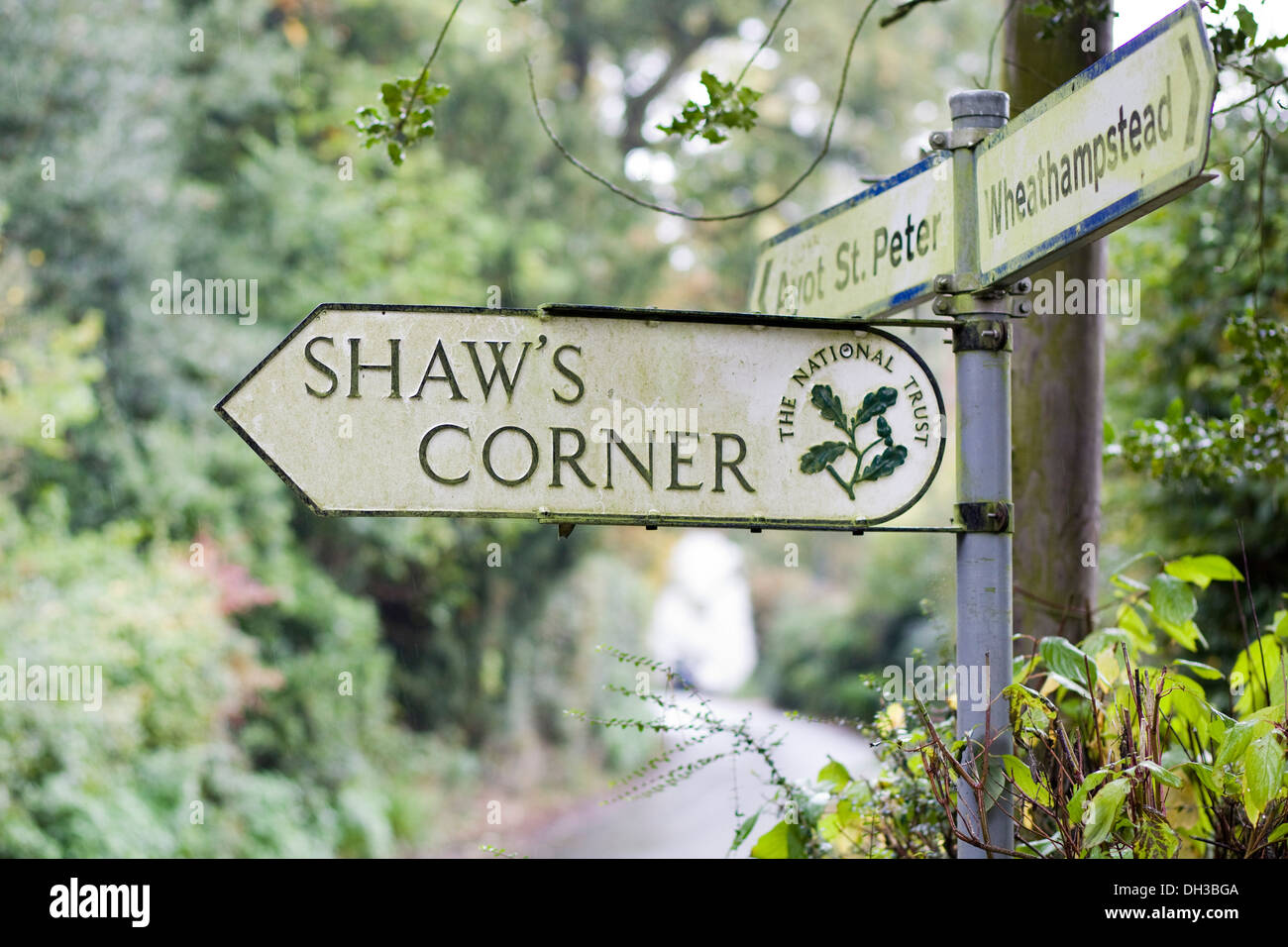 Shaws primary residence renowned irish hi-res stock photography and ...